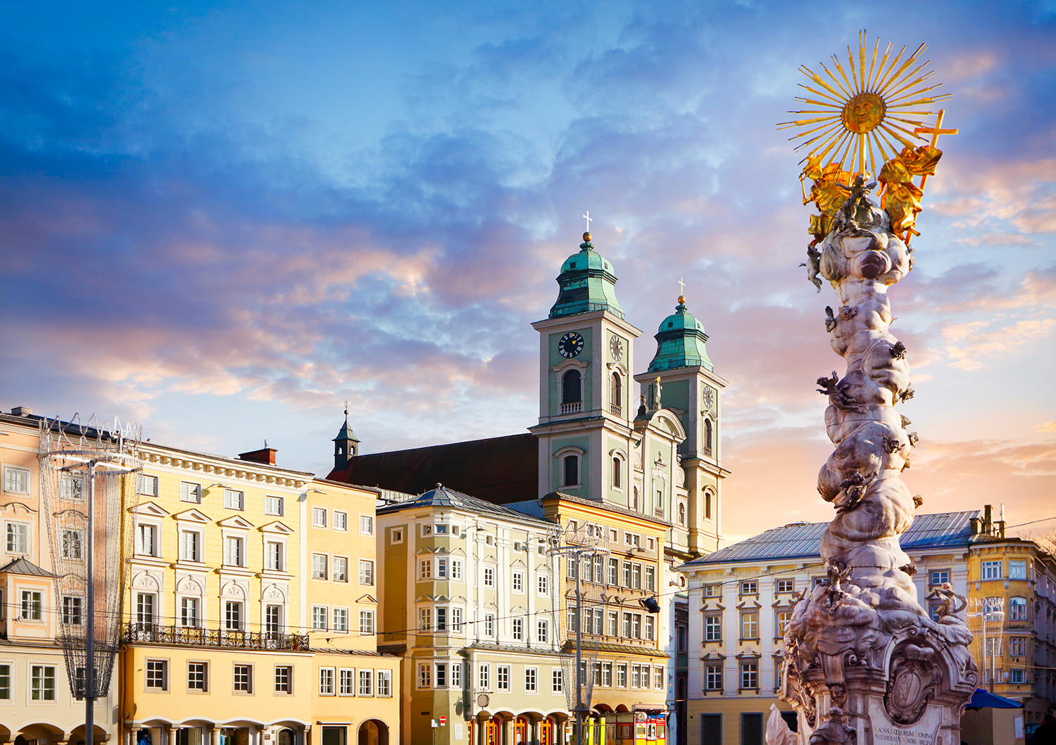 Main square in Linz with Alter Dom and Holy Trinity column - Rustler